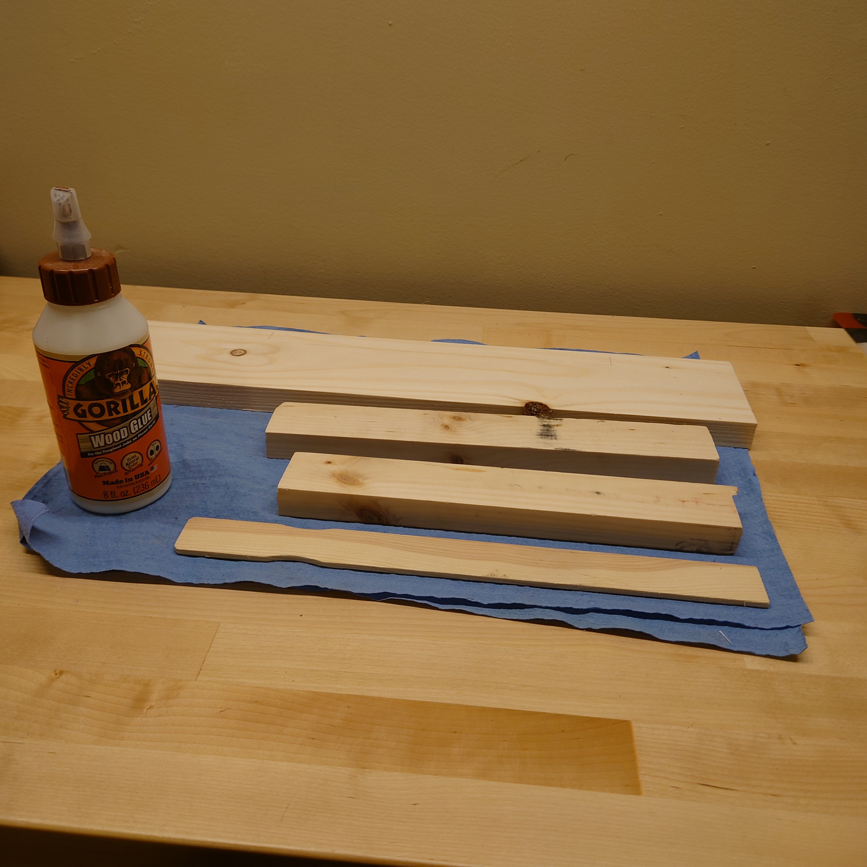 DIY: Bed Rail Table – Stuff!