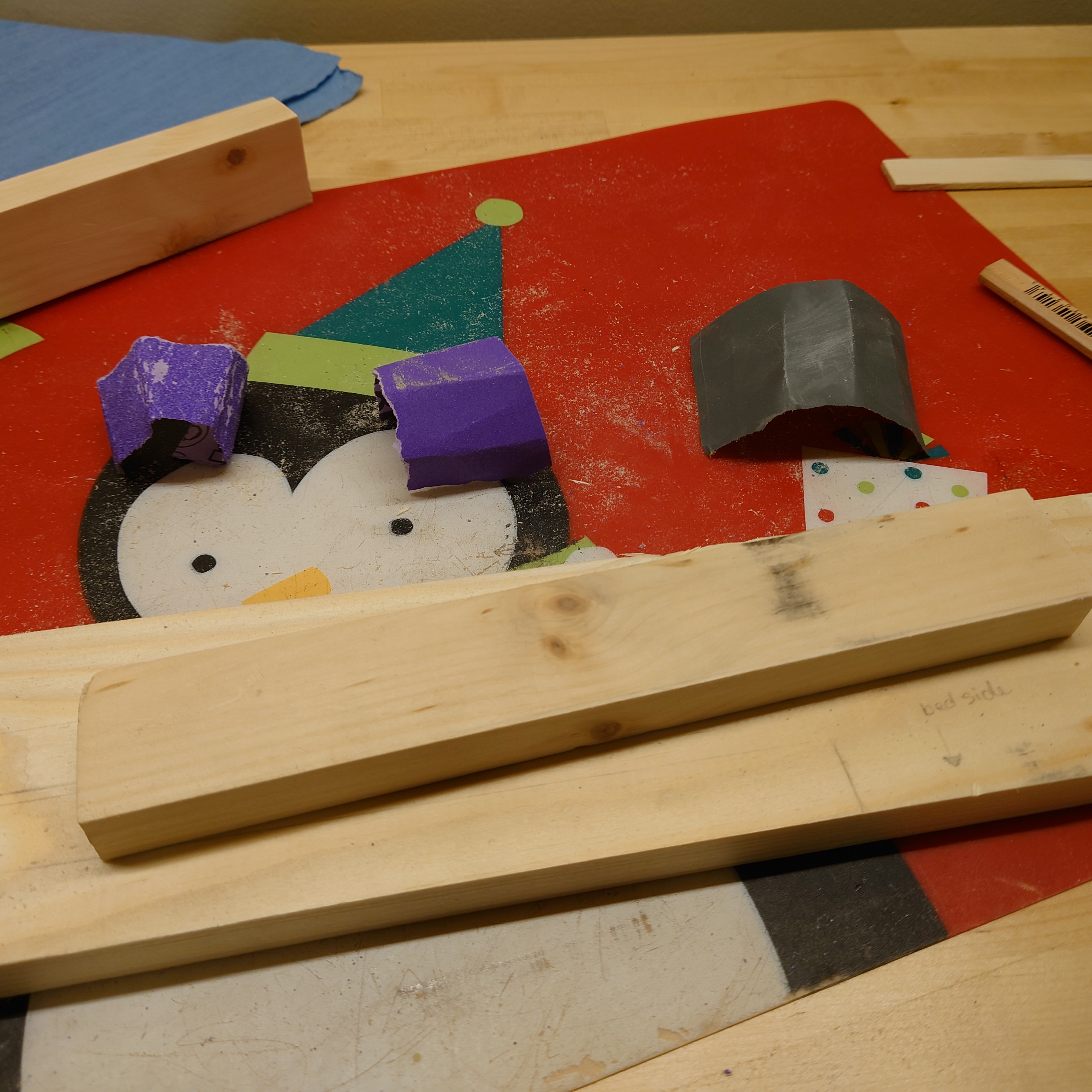 DIY: Bed Rail Table – Stuff!