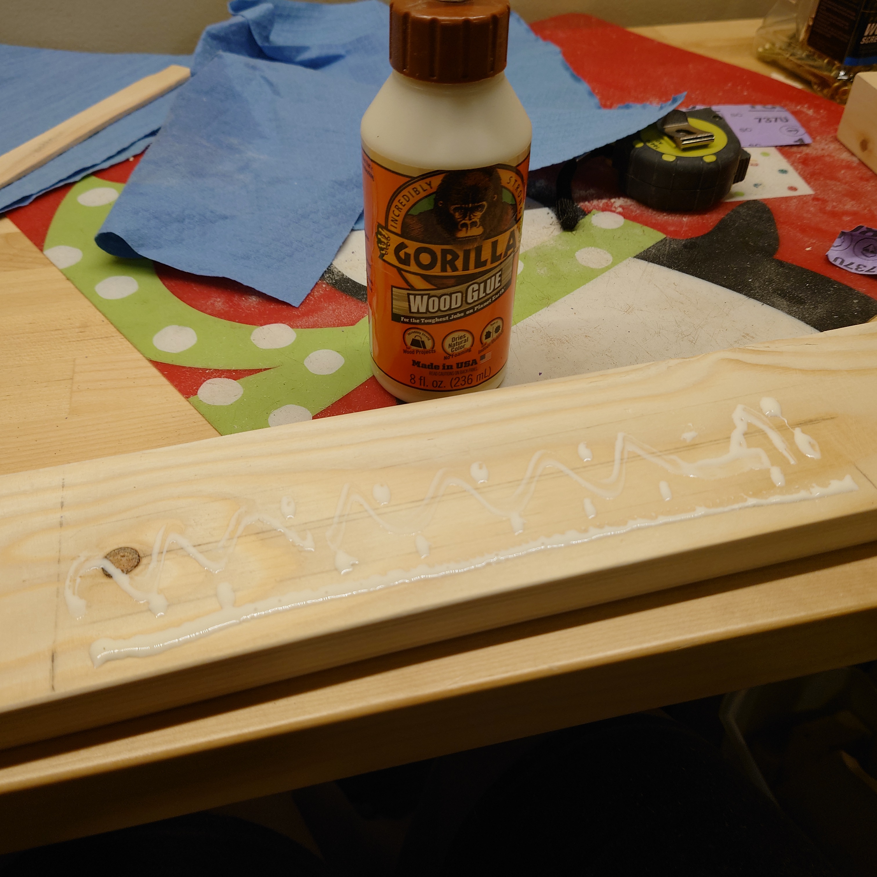 DIY: Bed Rail Table – Stuff!