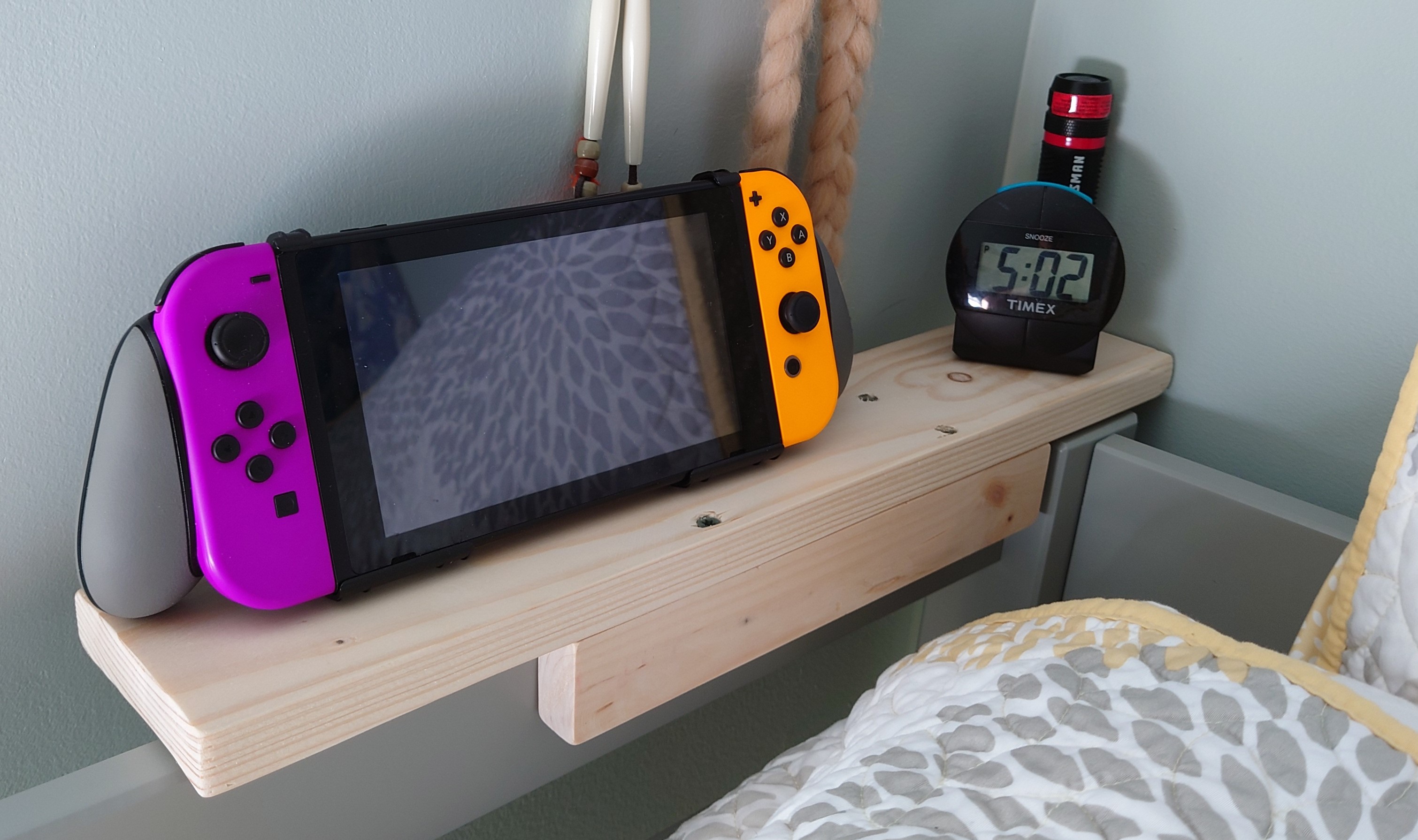 DIY: Bed Rail Table – Stuff!