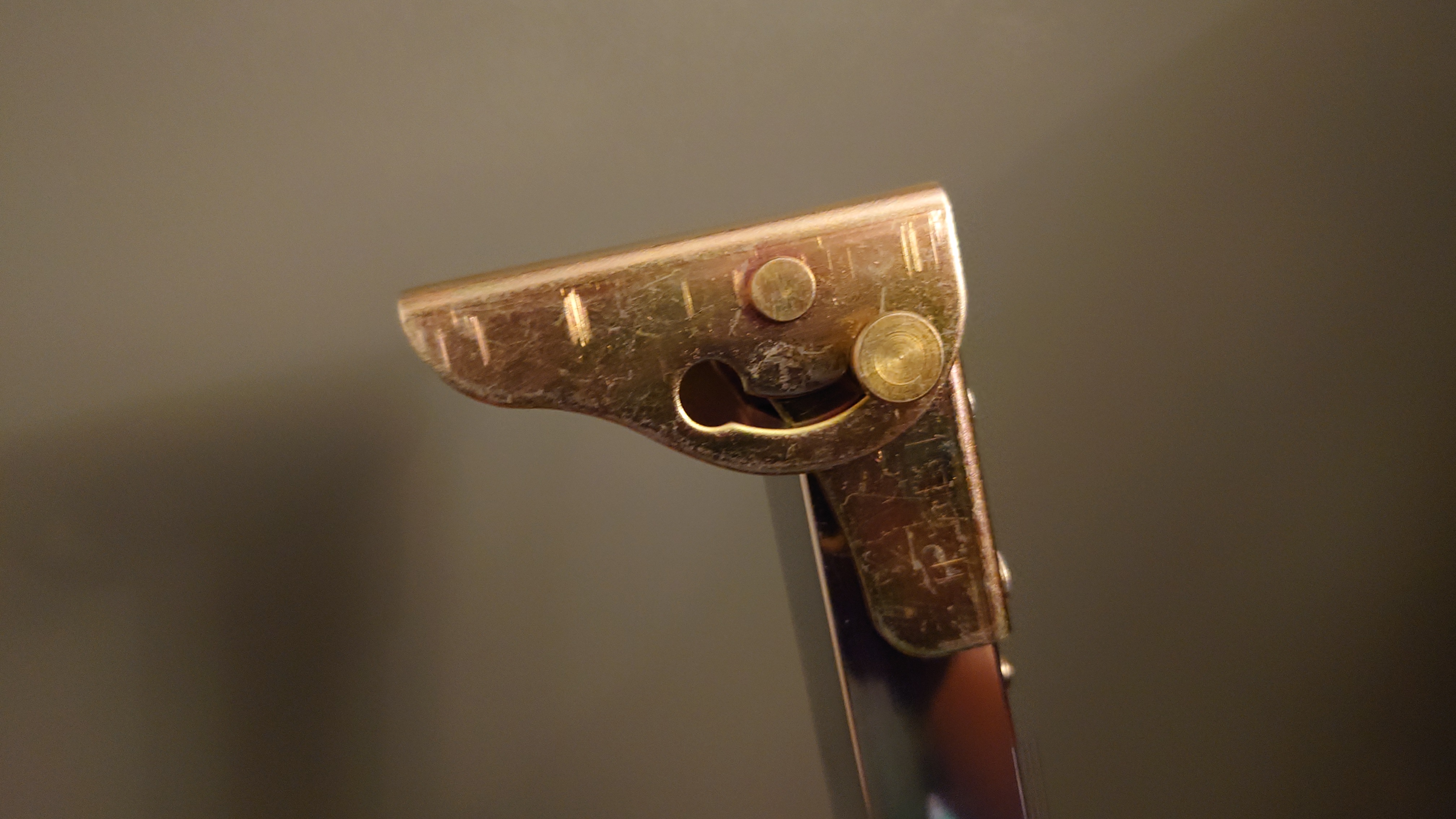 DIY: Attaching a Folding Table to an Existing Bookshelf – Stuff!